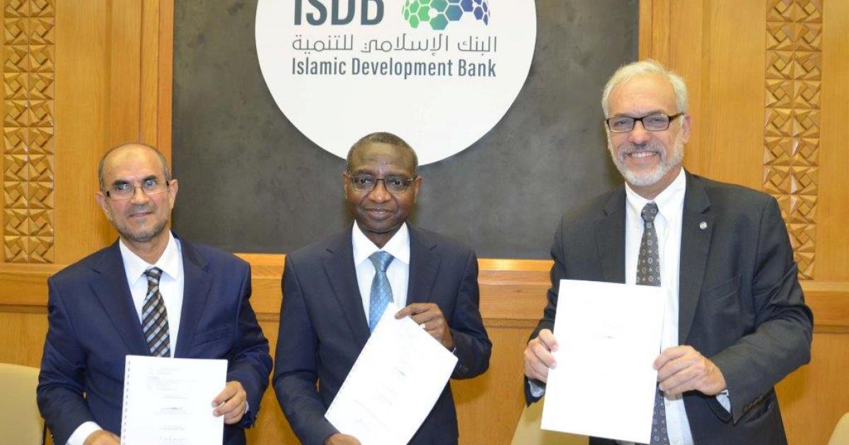 Islamic Development Bank and OECD sign Aide-Mémoire for institutional ...